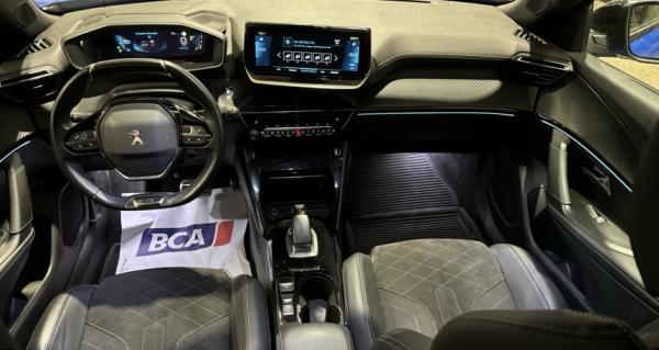 Grey Peugeot 2008 2022 in Riga, with an engine capacity of 0.00 L and mileage of 53 thousand km for 18150 €, photo 8 on AUTOMOTO.COM.LV