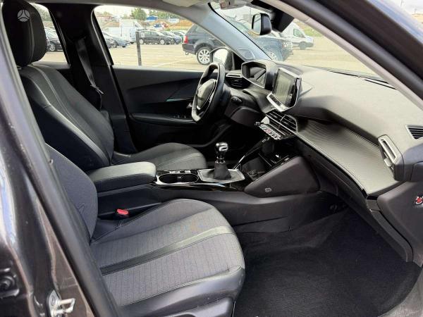 Pelēks Peugeot 2008 2022 Tauragė, ar dzinēja tilpumu 1.20 L un nobraukumu 136 tūkst. km par 11132 €, foto 10 vietnē AUTOMOTO.COM.LV