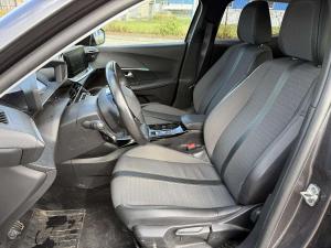 Pelēks Peugeot 2008 2022 Tauragė, ar dzinēja tilpumu 1.20 L un nobraukumu 136 tūkst. km par 11132 €, foto 16 vietnē AUTOMOTO.COM.LV