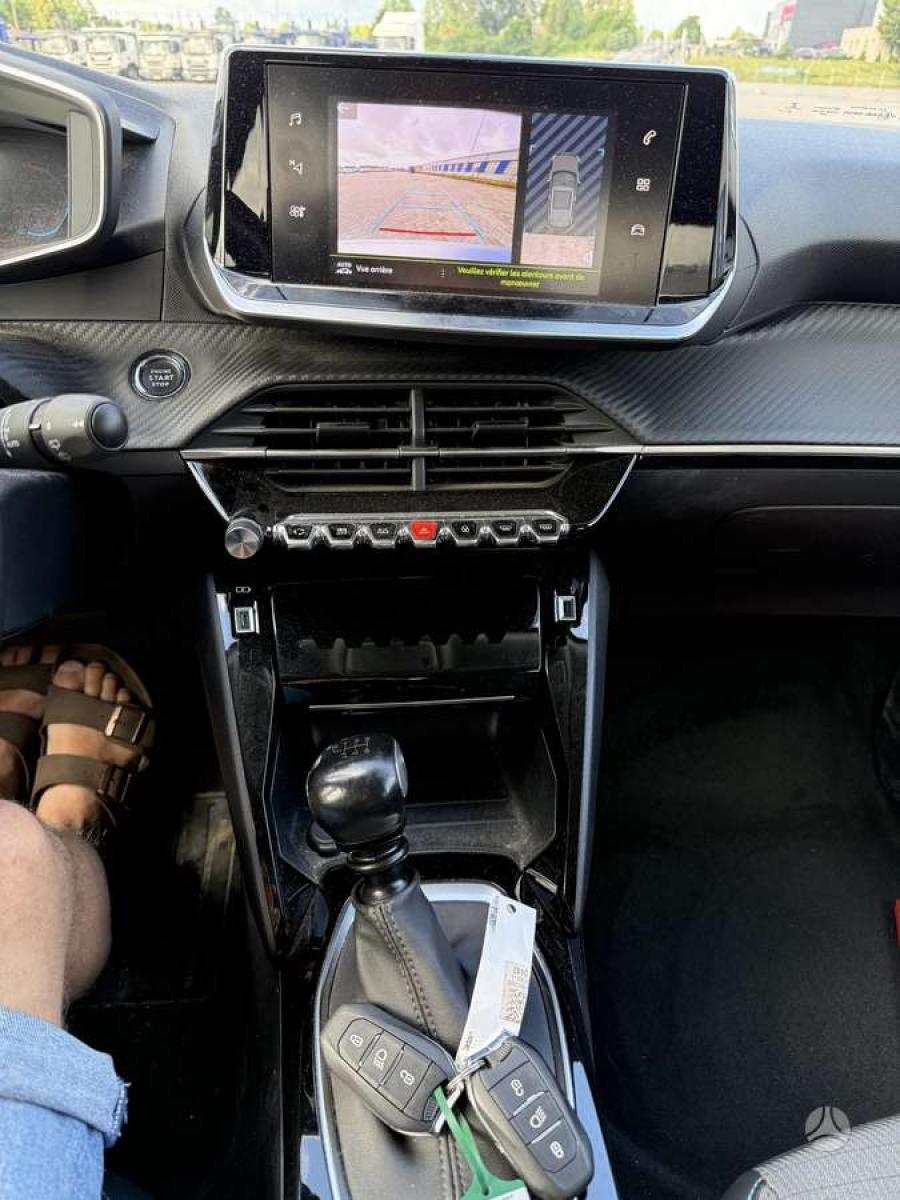 Pelēks Peugeot 2008 2022 Tauragė, ar dzinēja tilpumu 1.20 L un nobraukumu 136 tūkst. km par 11132 €, foto 20 vietnē AUTOMOTO.COM.LV