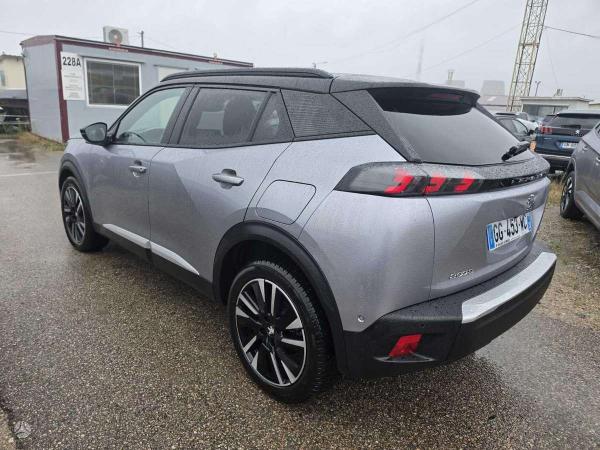 Pelēks Peugeot 2008 2022 Viļņa, ar dzinēja tilpumu 1.50 L un nobraukumu 147 tūkst. km par 15367 €, foto 3 vietnē AUTOMOTO.COM.LV