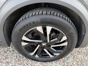 Grey Peugeot 2008 2022 in Marijampole, with an engine capacity of 1.20 L and mileage of 81 thousand km for 13304 €, photo 13 on AUTOMOTO.COM.LV