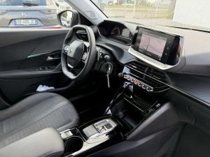 Grey Peugeot 2008 2022 in Marijampole, with an engine capacity of 1.20 L and mileage of 81 thousand km for 13304 €, photo 18 on AUTOMOTO.COM.LV