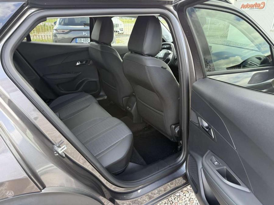 Grey Peugeot 2008 2022 in Marijampole, with an engine capacity of 1.20 L and mileage of 81 thousand km for 13304 €, photo 19 on AUTOMOTO.COM.LV