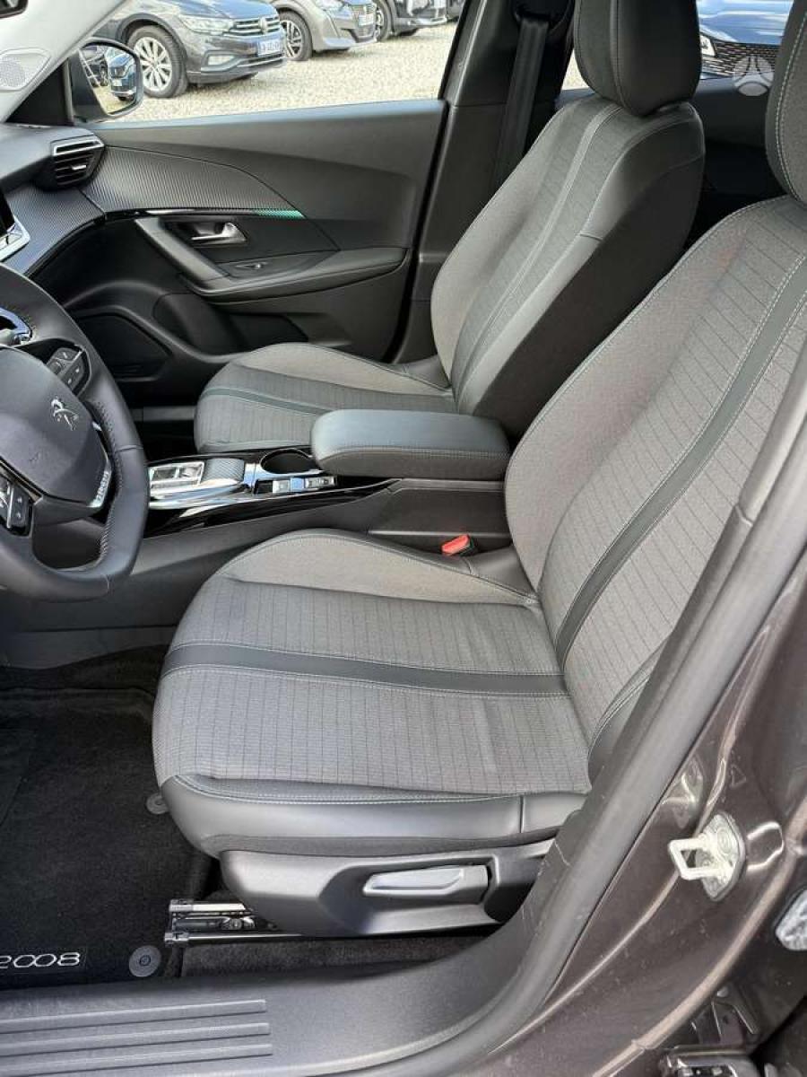 Grey Peugeot 2008 2022 in Marijampole, with an engine capacity of 1.20 L and mileage of 81 thousand km for 13304 €, photo 24 on AUTOMOTO.COM.LV
