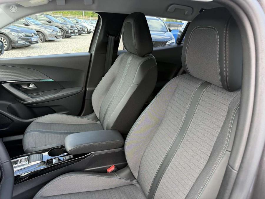 Grey Peugeot 2008 2022 in Marijampole, with an engine capacity of 1.20 L and mileage of 81 thousand km for 13304 €, photo 25 on AUTOMOTO.COM.LV