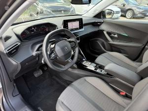 Grey Peugeot 2008 2022 in Marijampole, with an engine capacity of 1.20 L and mileage of 81 thousand km for 13304 €, photo 26 on AUTOMOTO.COM.LV
