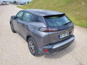 Grey Peugeot 2008 2022 in Vilnius, with an engine capacity of 1.20 L and mileage of 115 thousand km for 11616 €, photo 5 on AUTOMOTO.COM.LV