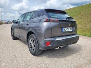 Grey Peugeot 2008 2022 in Vilnius, with an engine capacity of 1.20 L and mileage of 115 thousand km for 11616 €, photo 6 on AUTOMOTO.COM.LV