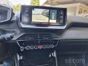 Grey Peugeot 2008 2022 in Riga, with an engine capacity of 1.50 L and mileage of 71 thousand km for 17300 €, photo 11 on AUTOMOTO.COM.LV