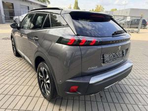 Grey Peugeot 2008 2022 in Kaunas, with an engine capacity of 1.20 L and mileage of 48 thousand km for 14400 €, photo 6 on AUTOMOTO.COM.LV