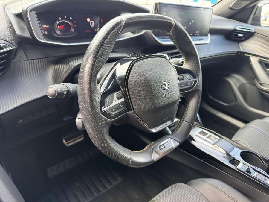 Grey Peugeot 2008 2022 in Kaunas, with an engine capacity of 1.20 L and mileage of 48 thousand km for 14400 €, photo 12 on AUTOMOTO.COM.LV