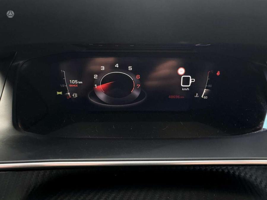 Grey Peugeot 2008 2022 in Kaunas, with an engine capacity of 1.20 L and mileage of 48 thousand km for 14400 €, photo 14 on AUTOMOTO.COM.LV