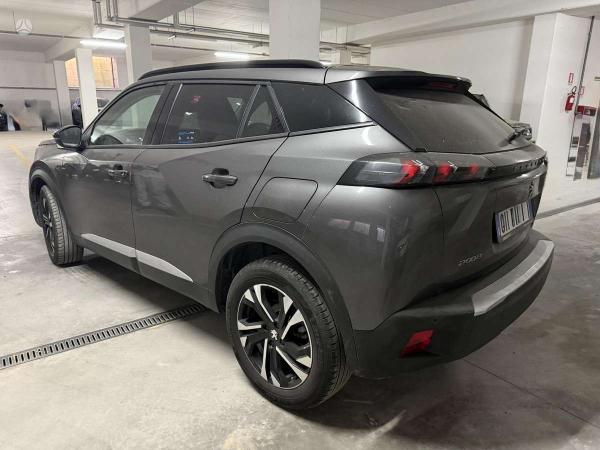Pelēks Peugeot 2008 2022 Utena, ar dzinēja tilpumu 1.50 L un nobraukumu 238 tūkst. km par 9150 €, foto 4 vietnē AUTOMOTO.COM.LV