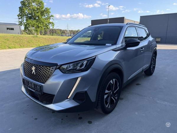 Grey Peugeot 2008 2023 in Kaunas, with an engine capacity of 1.20 L and mileage of 187 thousand km for 13700 €, photo 1 on AUTOMOTO.COM.LV
