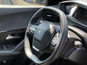 Pelēks Peugeot 2008 2023 Viļņa, ar dzinēja tilpumu 1.20 L un nobraukumu 177 tūkst. km par 11857 €, foto 21 vietnē AUTOMOTO.COM.LV