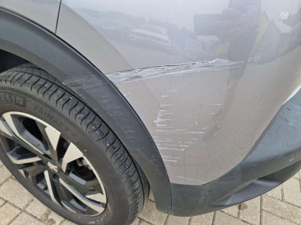 Grey Peugeot 2008 2023 in Kaunas, with an engine capacity of 1.20 L and mileage of 118 thousand km for 11500 €, photo 6 on AUTOMOTO.COM.LV