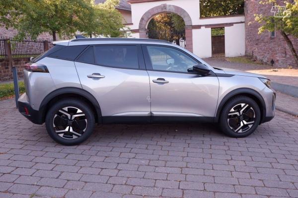 Pelēks Peugeot 2008 2024 Kauņa, ar dzinēja tilpumu 1.20 L un nobraukumu 15 tūkst. km par 21688 €, foto 5 vietnē AUTOMOTO.COM.LV
