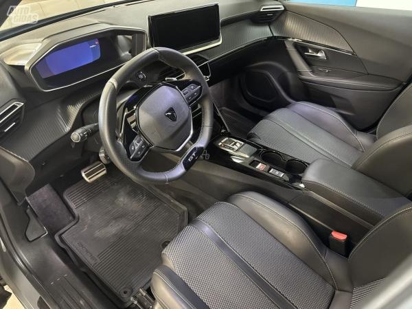 Grey Peugeot 2008 2024 in Vilnius, with an engine capacity of 1.20 L and mileage of 25 thousand km for 21331 €, photo 8 on AUTOMOTO.COM.LV
