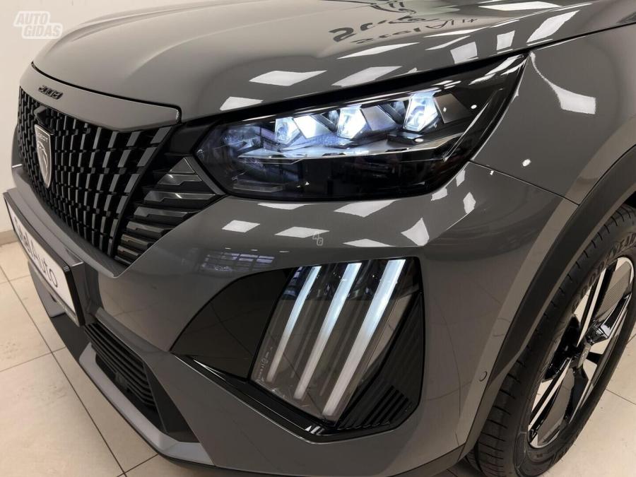 Pelēks Peugeot 2008 2024 Viļņa, ar dzinēja tilpumu 1.20 L un nobraukumu 6 tūkst. km par 23000 €, foto 5 vietnē AUTOMOTO.COM.LV