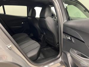 Pelēks Peugeot 2008 2024 Viļņa, ar dzinēja tilpumu 1.20 L un nobraukumu 6 tūkst. km par 23000 €, foto 31 vietnē AUTOMOTO.COM.LV