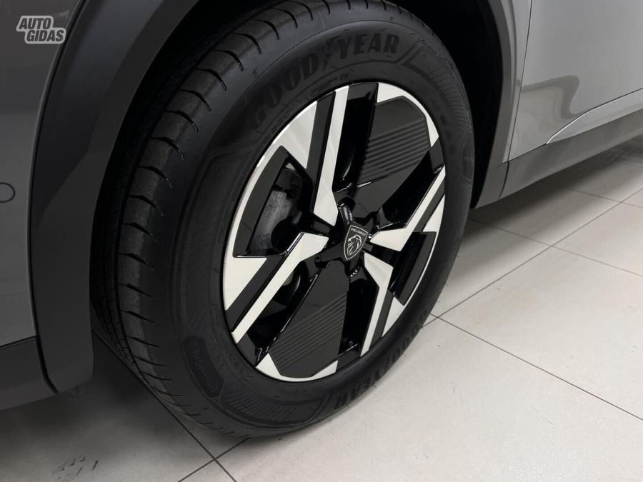 Pelēks Peugeot 2008 2024 Viļņa, ar dzinēja tilpumu 1.20 L un nobraukumu 6 tūkst. km par 23000 €, foto 35 vietnē AUTOMOTO.COM.LV