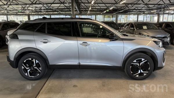 Pelēks Peugeot 2008 2024 Rīga, ar dzinēja tilpumu 1.20 L un nobraukumu 50 tūkst. km par 22500 €, foto 5 vietnē AUTOMOTO.COM.LV