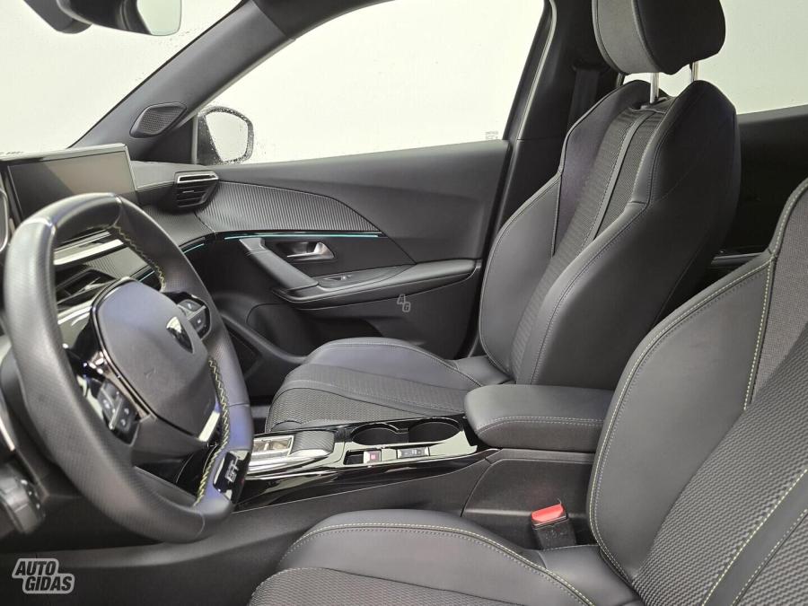 Pelēks Peugeot 2008 2024 Viļņa, ar dzinēja tilpumu 1.20 L un nobraukumu 25 tūkst. km par 22190 €, foto 12 vietnē AUTOMOTO.COM.LV