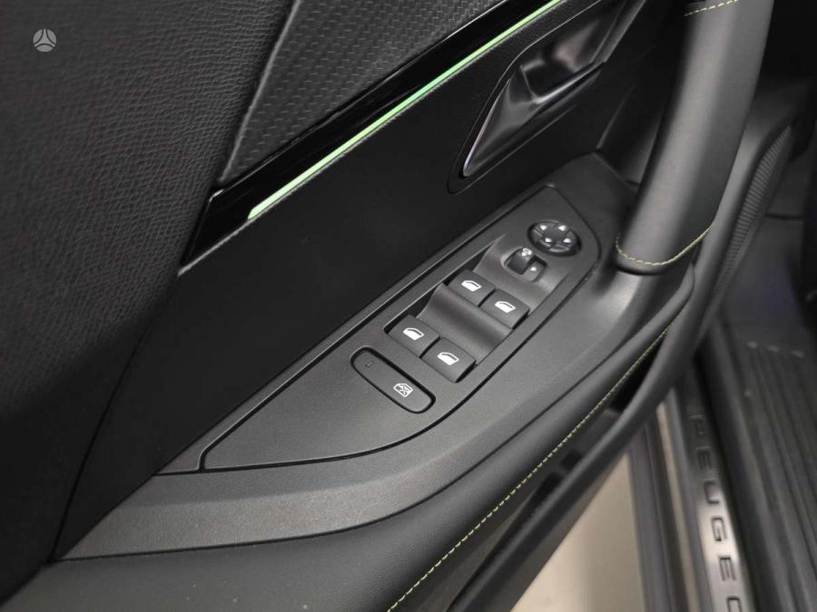 Pelēks Peugeot 2008 2024 Viļņa, ar dzinēja tilpumu 1.20 L un nobraukumu 16 tūkst. km par 22790 €, foto 27 vietnē AUTOMOTO.COM.LV