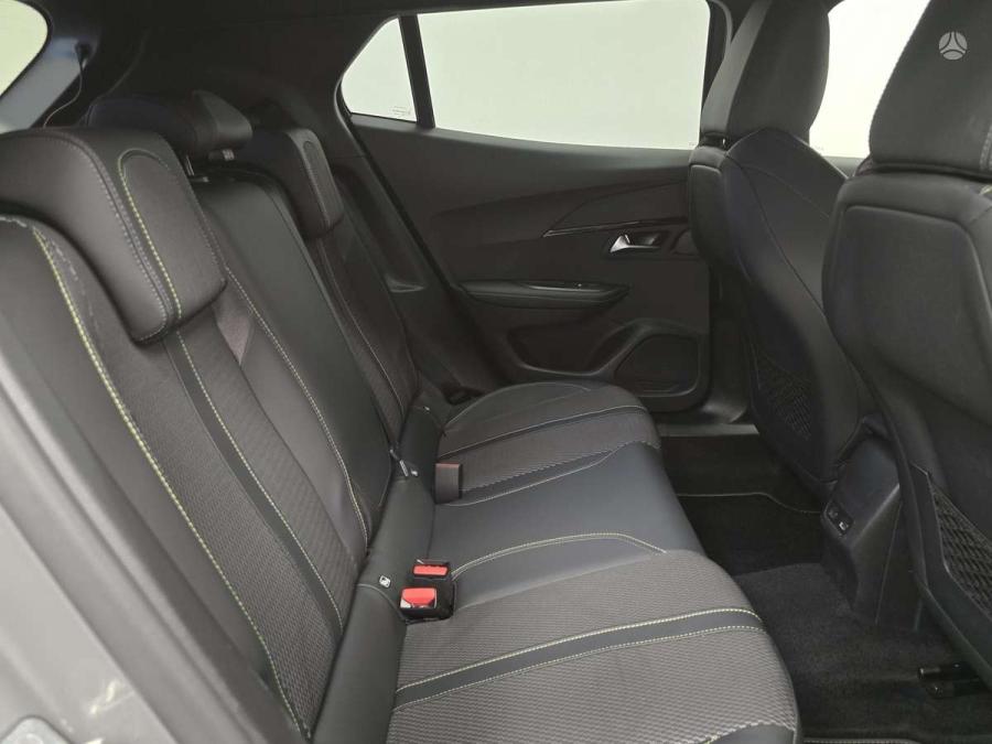 Pelēks Peugeot 2008 2024 Viļņa, ar dzinēja tilpumu 1.20 L un nobraukumu 16 tūkst. km par 22790 €, foto 34 vietnē AUTOMOTO.COM.LV