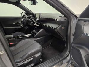 Pelēks Peugeot 2008 2024 Viļņa, ar dzinēja tilpumu 1.20 L un nobraukumu 16 tūkst. km par 22790 €, foto 39 vietnē AUTOMOTO.COM.LV