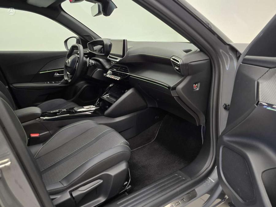Pelēks Peugeot 2008 2024 Viļņa, ar dzinēja tilpumu 1.20 L un nobraukumu 16 tūkst. km par 22790 €, foto 39 vietnē AUTOMOTO.COM.LV