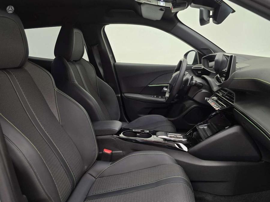Pelēks Peugeot 2008 2024 Viļņa, ar dzinēja tilpumu 1.20 L un nobraukumu 16 tūkst. km par 22790 €, foto 40 vietnē AUTOMOTO.COM.LV