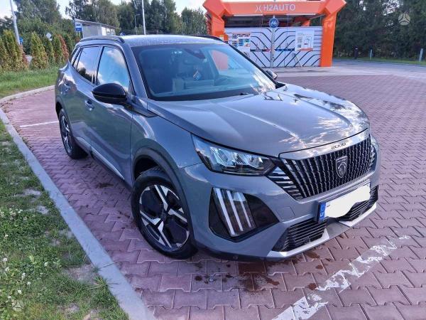 Pelēks Peugeot 2008 2024 Viļņa, ar dzinēja tilpumu 1.20 L un nobraukumu 34 tūkst. km par 21400 €, foto 1 vietnē AUTOMOTO.COM.LV