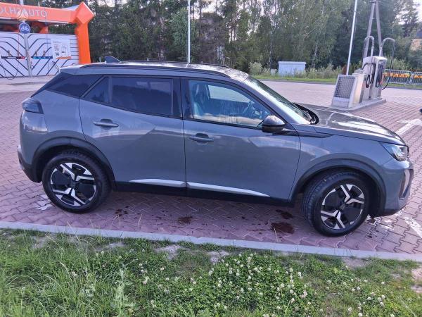 Pelēks Peugeot 2008 2024 Viļņa, ar dzinēja tilpumu 1.20 L un nobraukumu 34 tūkst. km par 21400 €, foto 8 vietnē AUTOMOTO.COM.LV