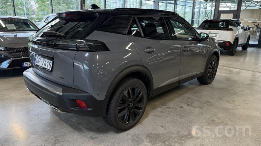 Pelēks Peugeot 2008 2024 Rīga, ar dzinēja tilpumu 1.20 L un nobraukumu 9 tūkst. km par 20900 €, foto 5 vietnē AUTOMOTO.COM.LV