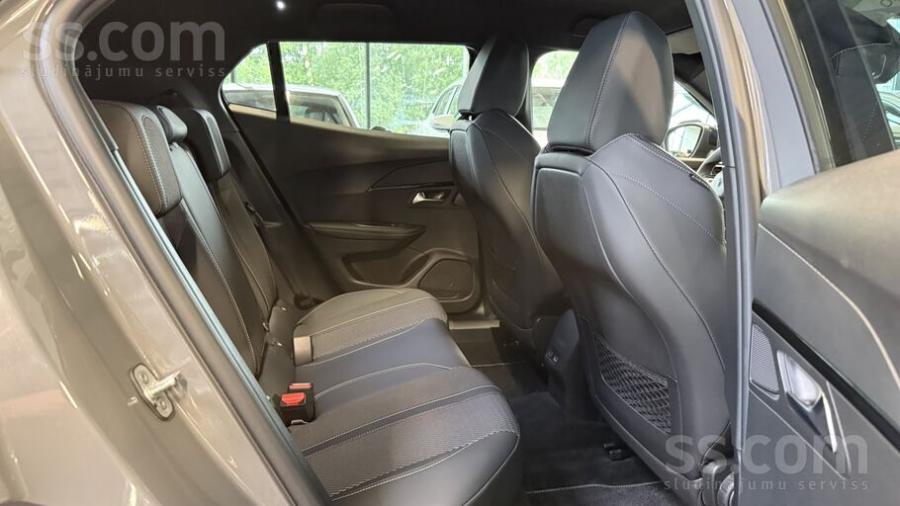 Pelēks Peugeot 2008 2024 Rīga, ar dzinēja tilpumu 1.20 L un nobraukumu 9 tūkst. km par 20900 €, foto 15 vietnē AUTOMOTO.COM.LV
