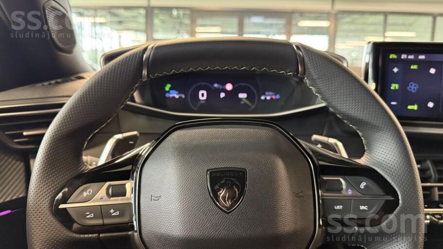 Pelēks Peugeot 2008 2024 Rīga, ar dzinēja tilpumu 1.20 L un nobraukumu 9 tūkst. km par 20900 €, foto 19 vietnē AUTOMOTO.COM.LV