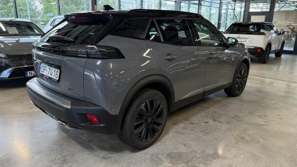 Pelēks Peugeot 2008 2024 Rīga, ar dzinēja tilpumu 1.20 L un nobraukumu 9 tūkst. km par 2090000 €, foto 3 vietnē AUTOMOTO.COM.LV