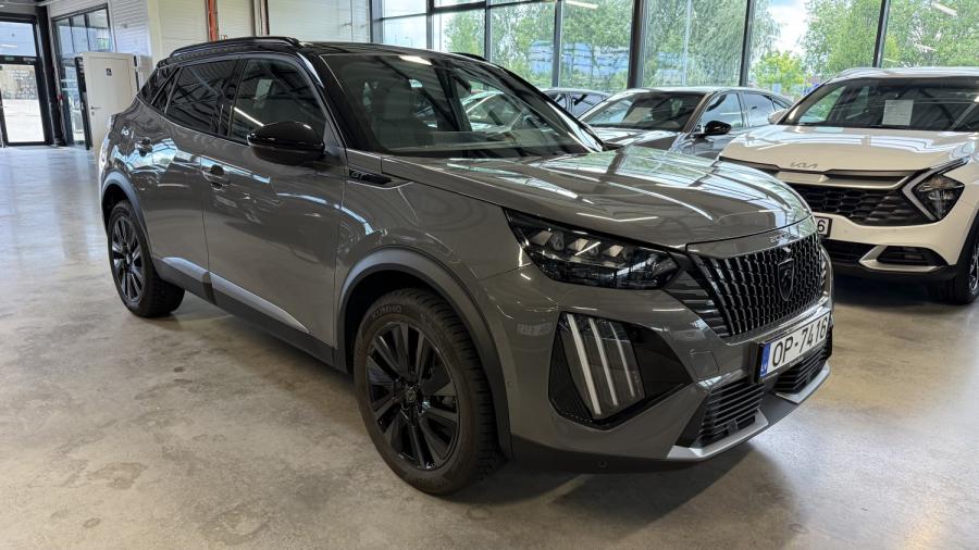 Pelēks Peugeot 2008 2024 Rīga, ar dzinēja tilpumu 1.20 L un nobraukumu 9 tūkst. km par 2090000 €, foto 6 vietnē AUTOMOTO.COM.LV