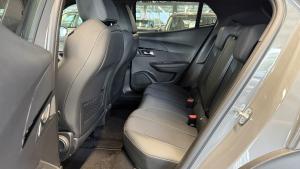 Pelēks Peugeot 2008 2024 Rīga, ar dzinēja tilpumu 1.20 L un nobraukumu 9 tūkst. km par 2090000 €, foto 12 vietnē AUTOMOTO.COM.LV