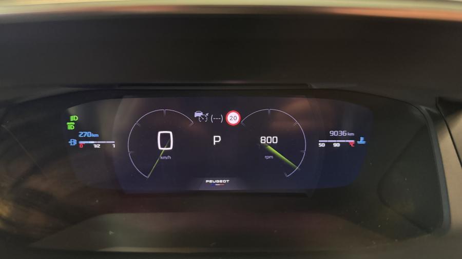 Pelēks Peugeot 2008 2024 Rīga, ar dzinēja tilpumu 1.20 L un nobraukumu 9 tūkst. km par 2090000 €, foto 19 vietnē AUTOMOTO.COM.LV