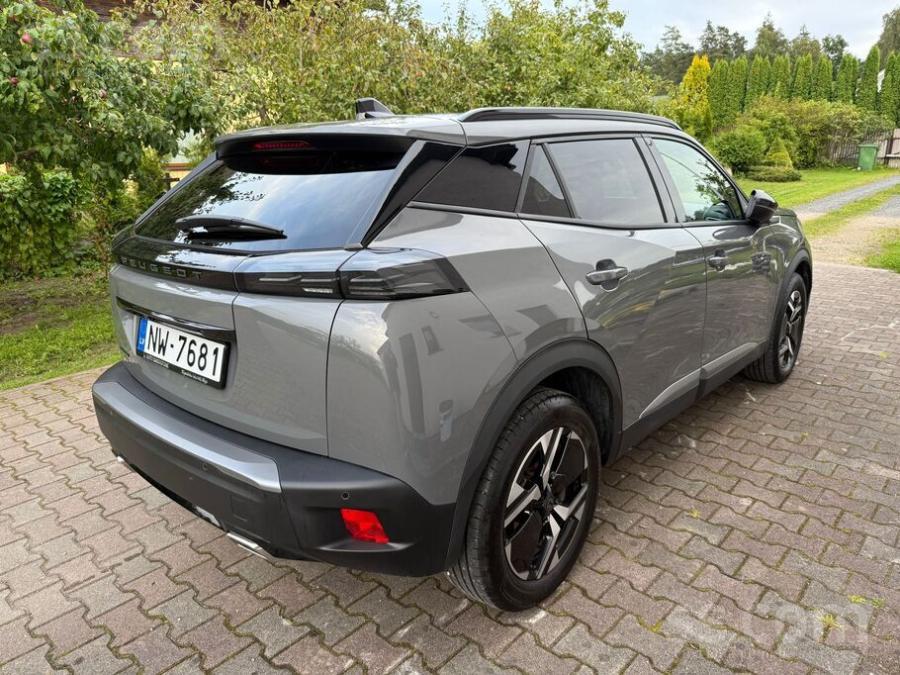 Pelēks Peugeot 2008 2024 Rīga, ar dzinēja tilpumu 1.20 L un nobraukumu 35 tūkst. km par 23000 €, foto 4 vietnē AUTOMOTO.COM.LV