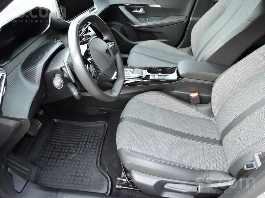 Grey Peugeot 2008 2024 in Cesis, with an engine capacity of 1.20 L and mileage of 35 thousand km for 21350 €, photo 10 on AUTOMOTO.COM.LV