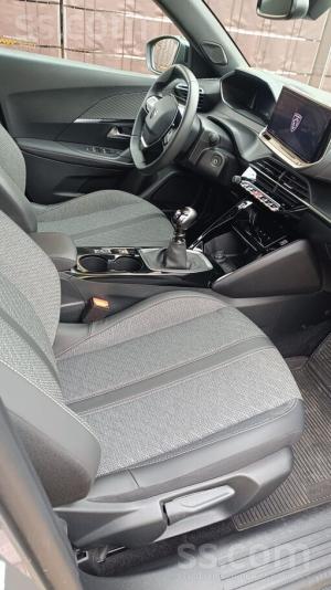 Серый Пежо 2008 2024 в Рига, объемом двигателя 1.20 л и пробегом 31 тыс. км за 20500 €, фото 7 на AUTOMOTO.COM.LV