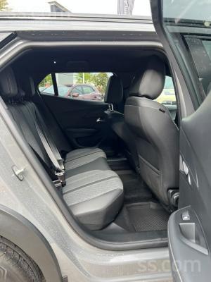 Grey Peugeot 2008 2024 in Riga, with an engine capacity of 1.20 L and mileage of 31 thousand km for 19900 €, photo 17 on AUTOMOTO.COM.LV