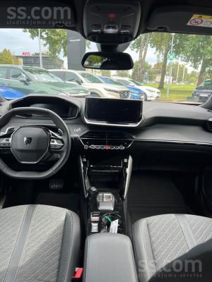 Grey Peugeot 2008 2024 in Riga, with an engine capacity of 1.20 L and mileage of 31 thousand km for 19900 €, photo 19 on AUTOMOTO.COM.LV