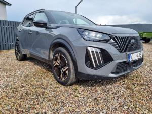 Grey Peugeot 2008 2025 in Alytus, with an engine capacity of 1.20 L and mileage of 10 thousand km for 15500 €, photo 4 on AUTOMOTO.COM.LV