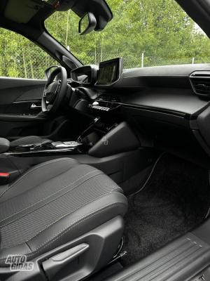 Grey Peugeot 2008 2026 in Vilnius, with an engine capacity of 1.20 L and mileage of 6 thousand km for 26500 €, photo 16 on AUTOMOTO.COM.LV