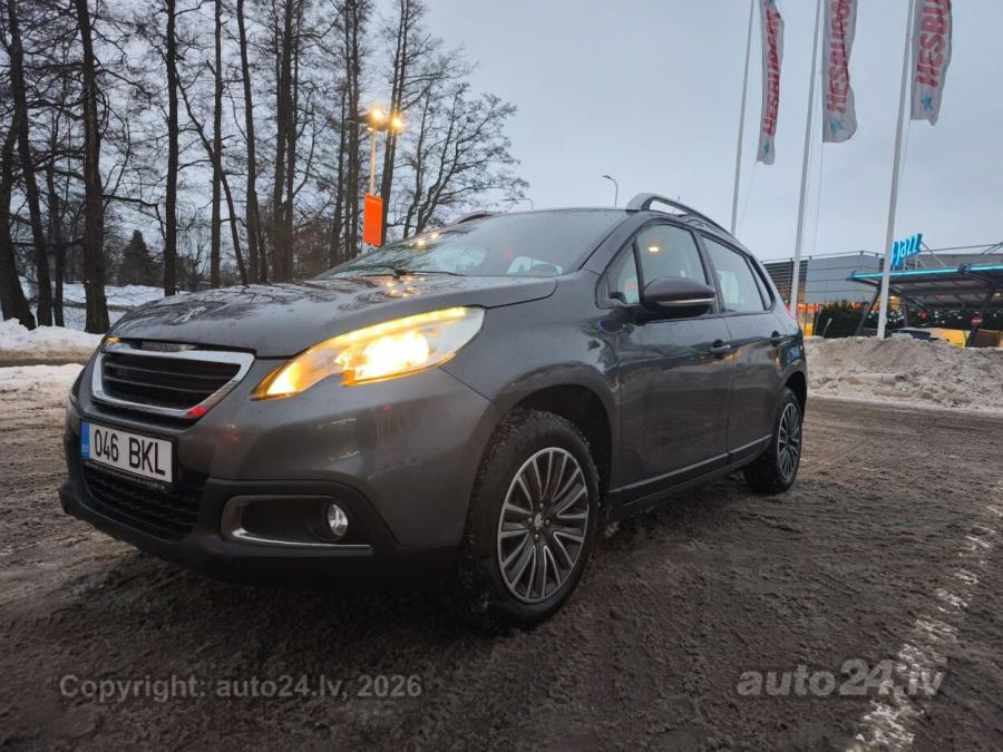 Pelēks Peugeot 2008 2013 Tallina, ar dzinēja tilpumu 1.20 L un nobraukumu 147 tūkst. km par 4500 €, foto 1 vietnē AUTOMOTO.COM.LV